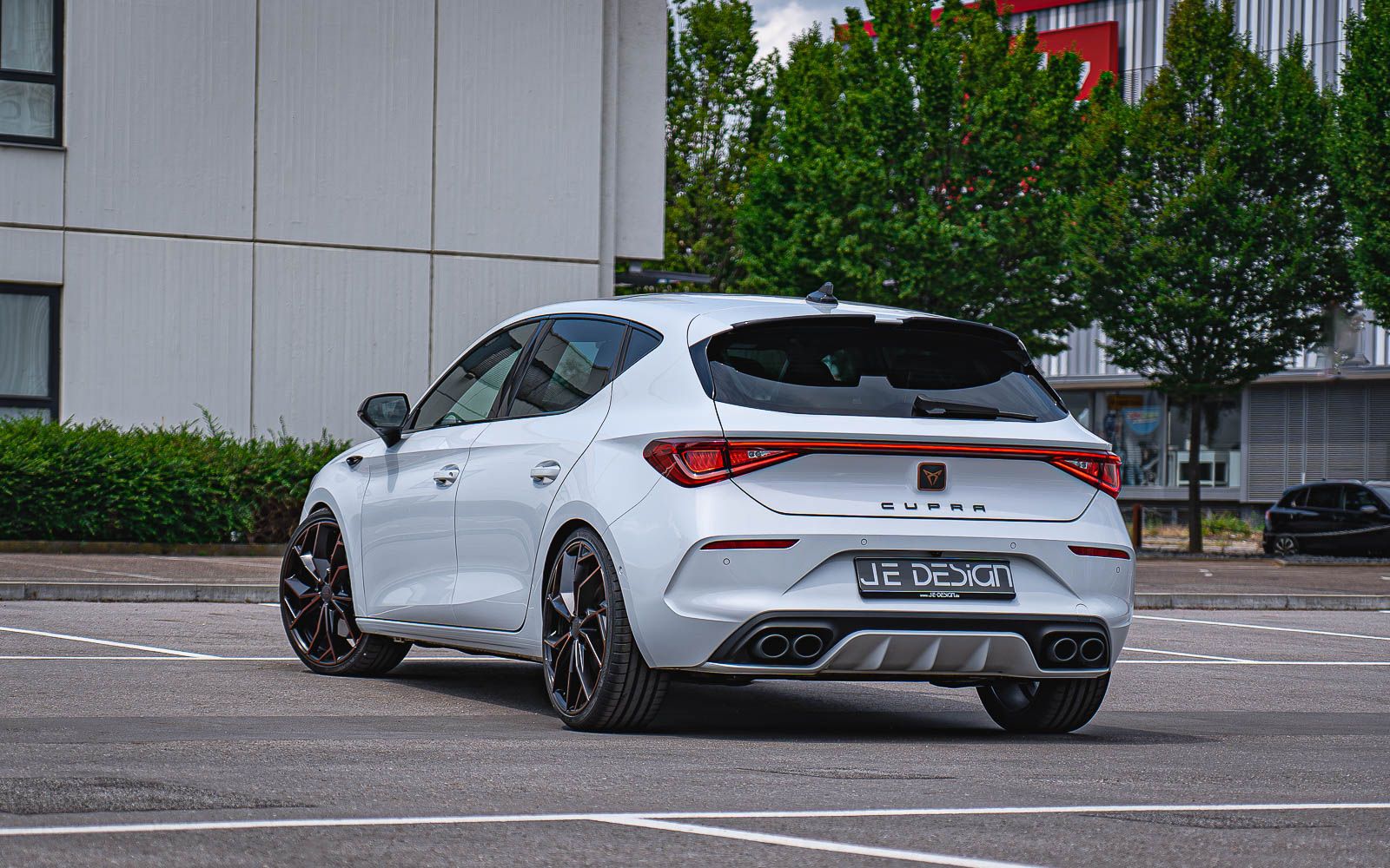 Cupra Leon KL